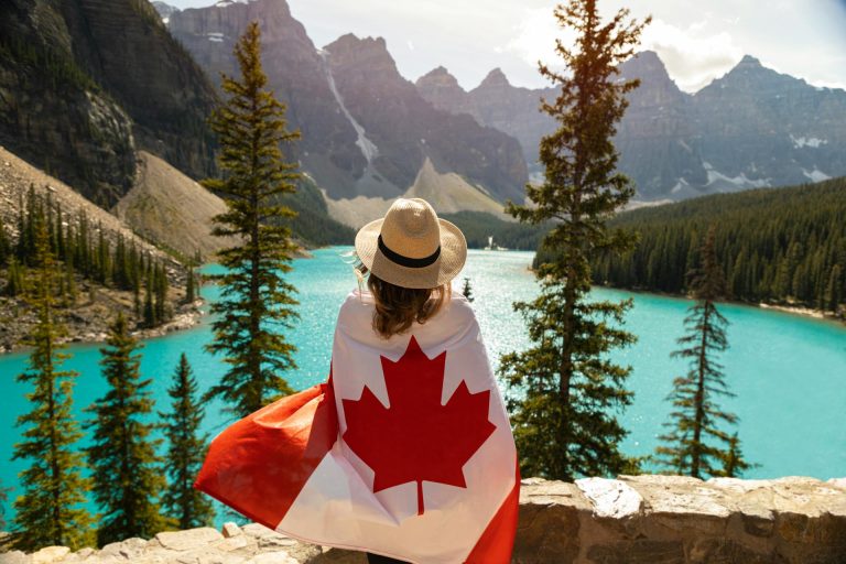 10 Must-Visit Destinations in Canada for Nature Lovers – Canadian Essence