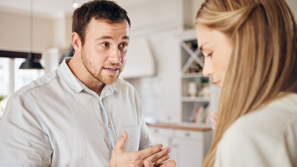 12 behaviours often seen in people who quietly disapprove – Canadian ...
