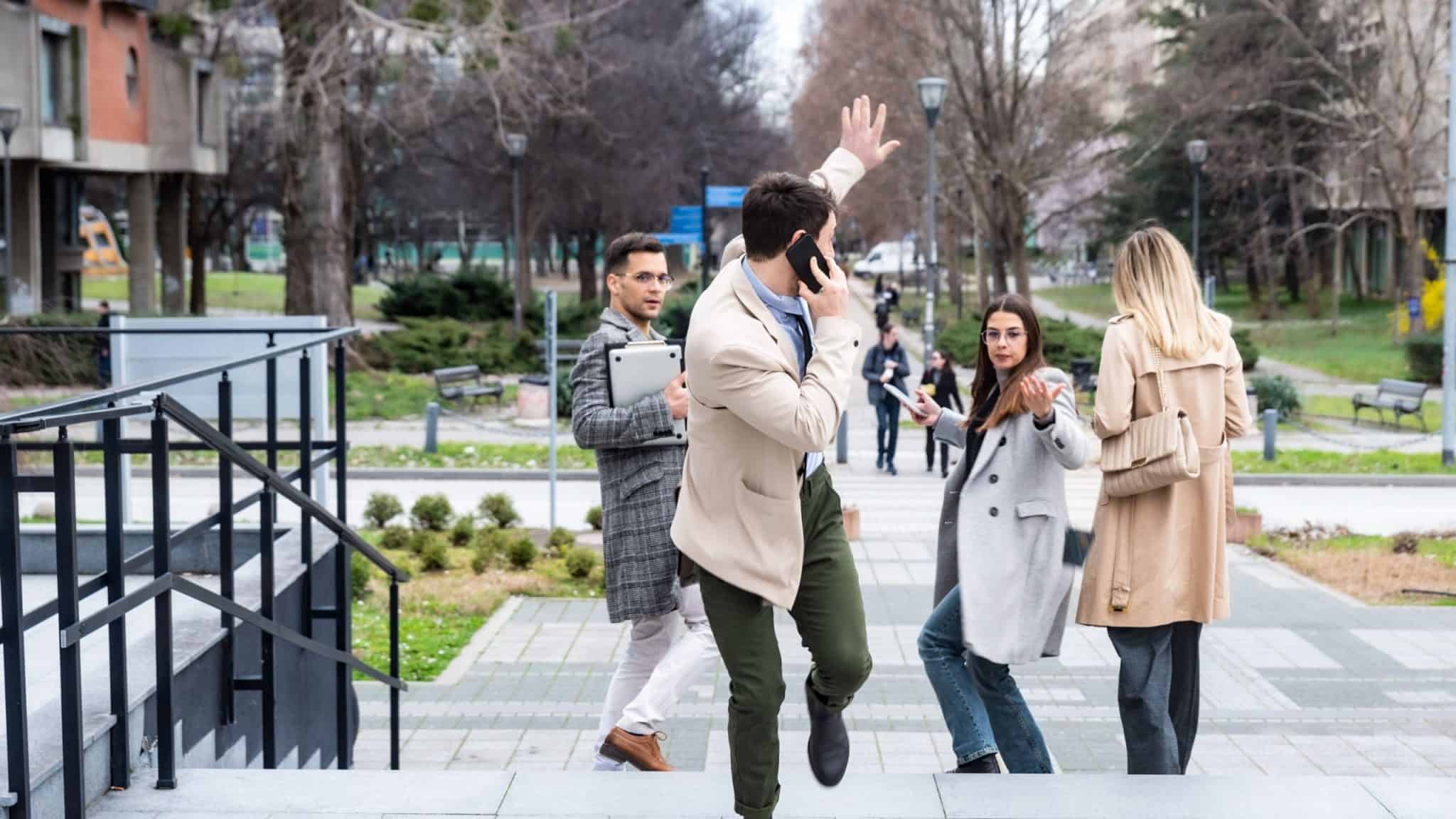 10 polite habits Canadians are known for in daily life – Canadian Essence