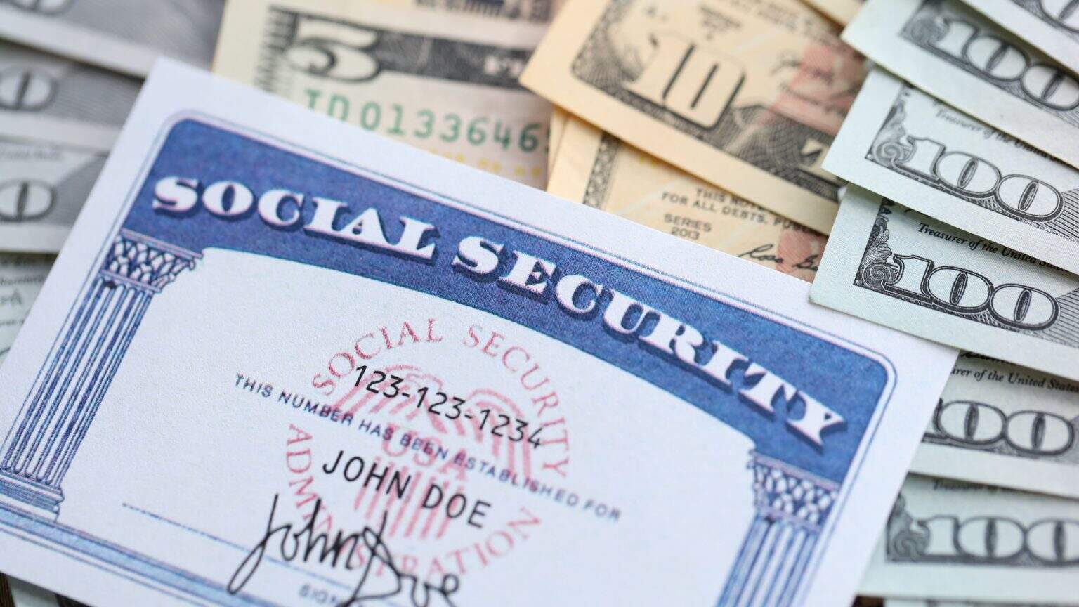 10 differences in Canadian and American tax & retirement rules ...